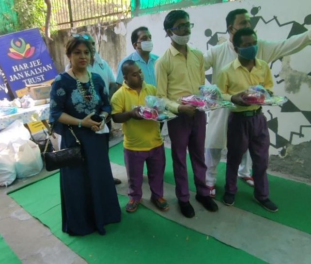 Harjee Jan Kalyan Trust visited the Masoom Special School at Timarpur ...